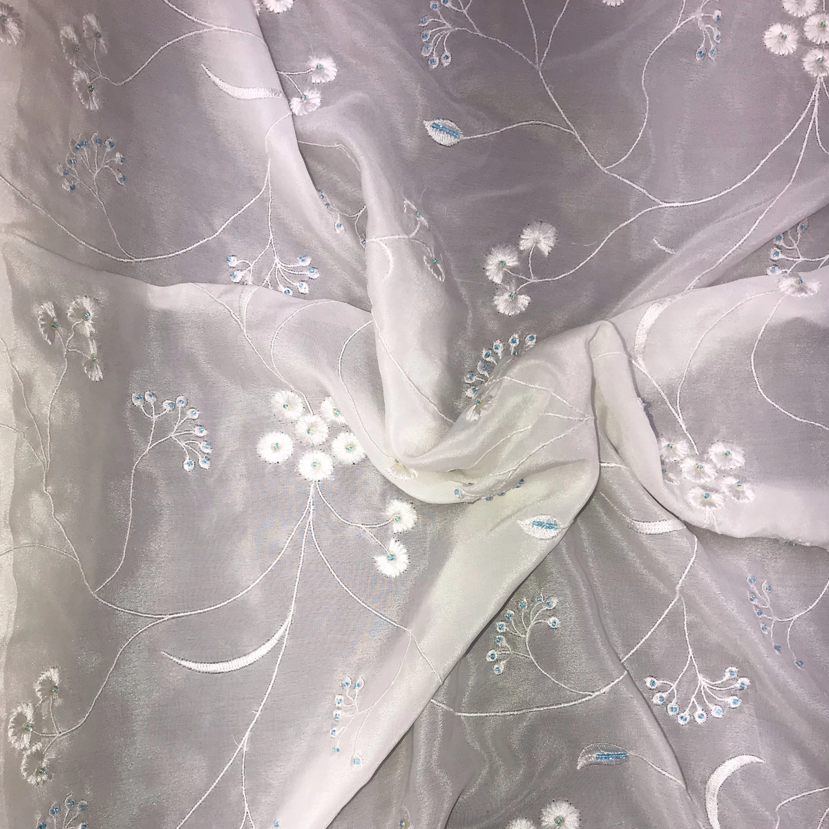 White Floral Pattern on Silk Crepe Embroidery – Butterfly Fabrics NYC